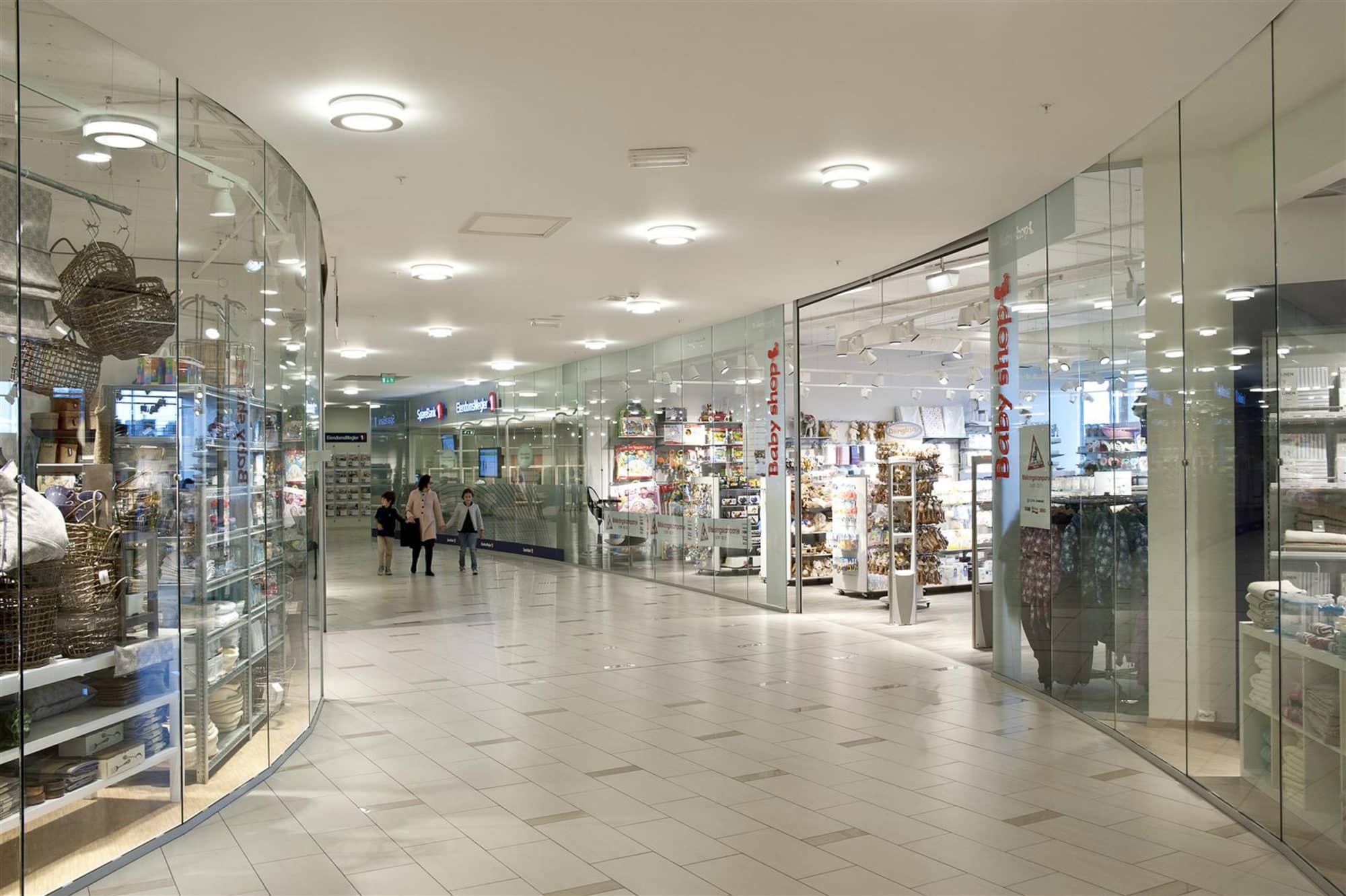 Hille Melbye | Storo Kjøpesenter - Hille Melbye